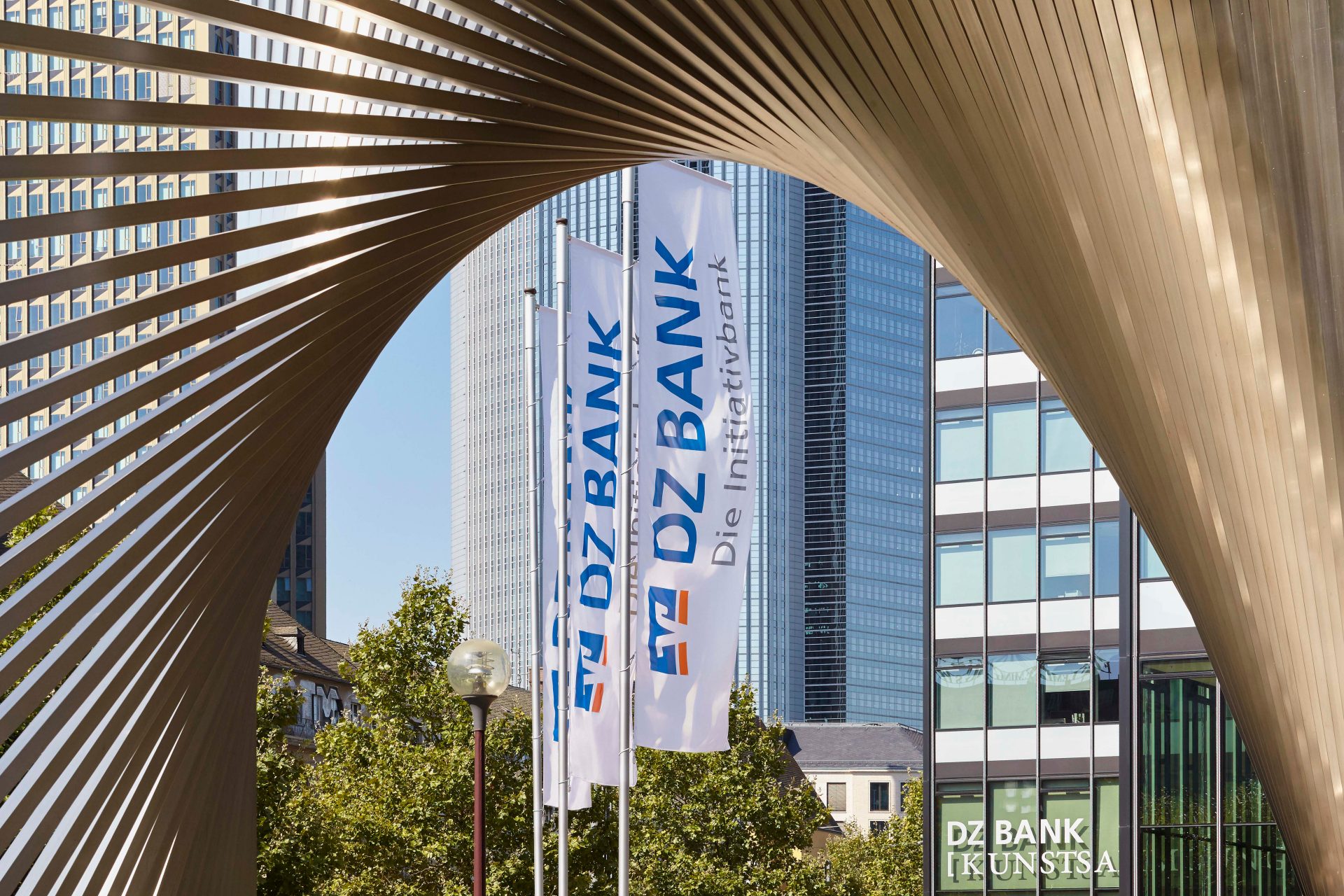 Investor Relations | DZ BANK