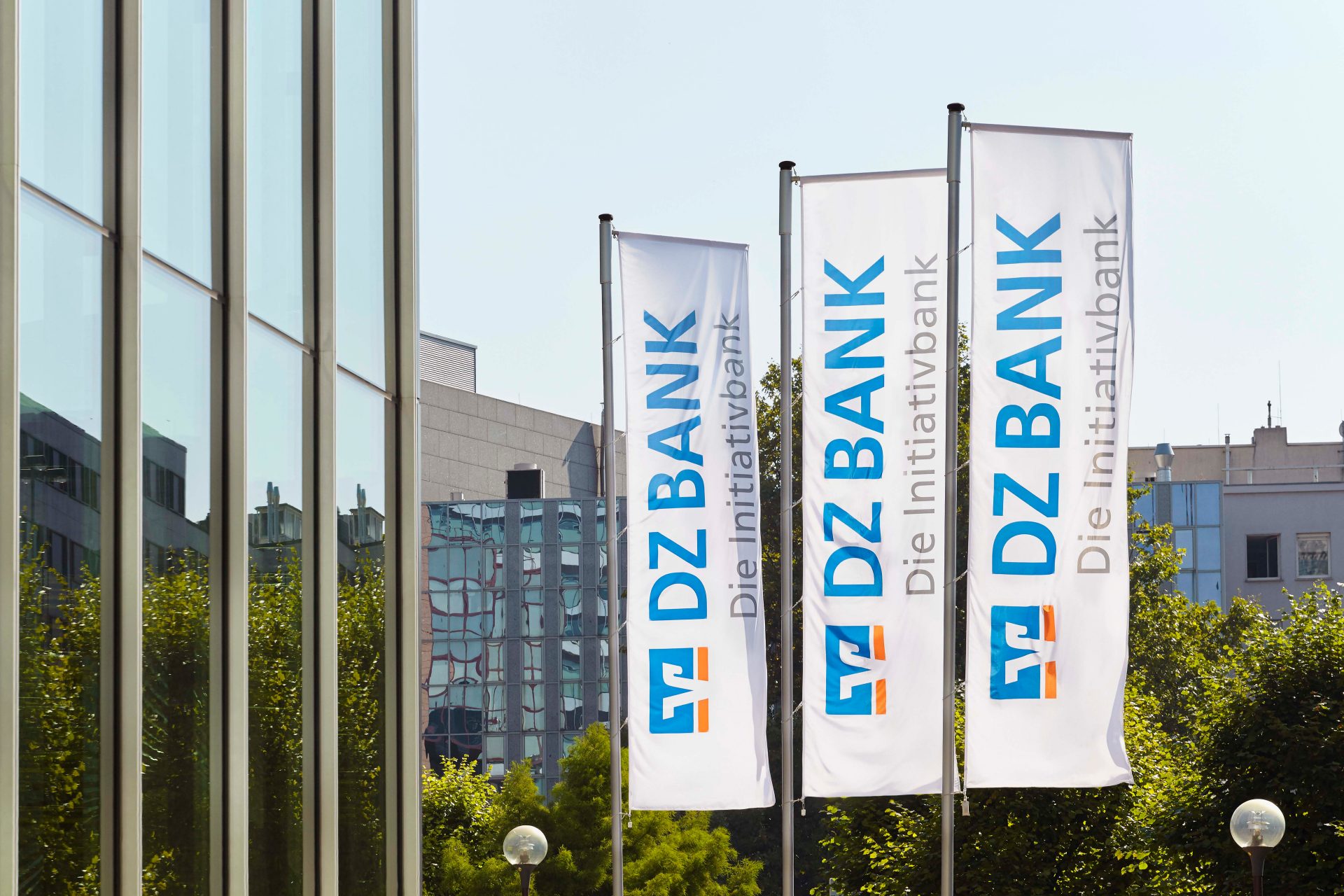 Latest Reports | DZ BANK